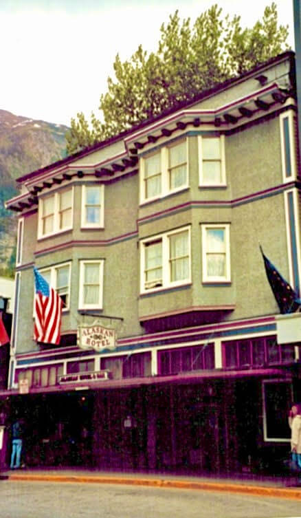 Sea-ing Alaska - The Travel Authority